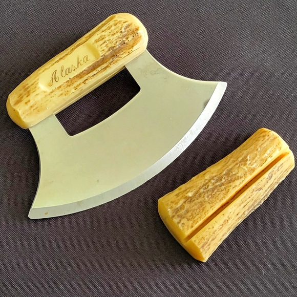 Ulu | Kitchen | Alaska Knife Food Chopper Skinner Utensil With Base ...